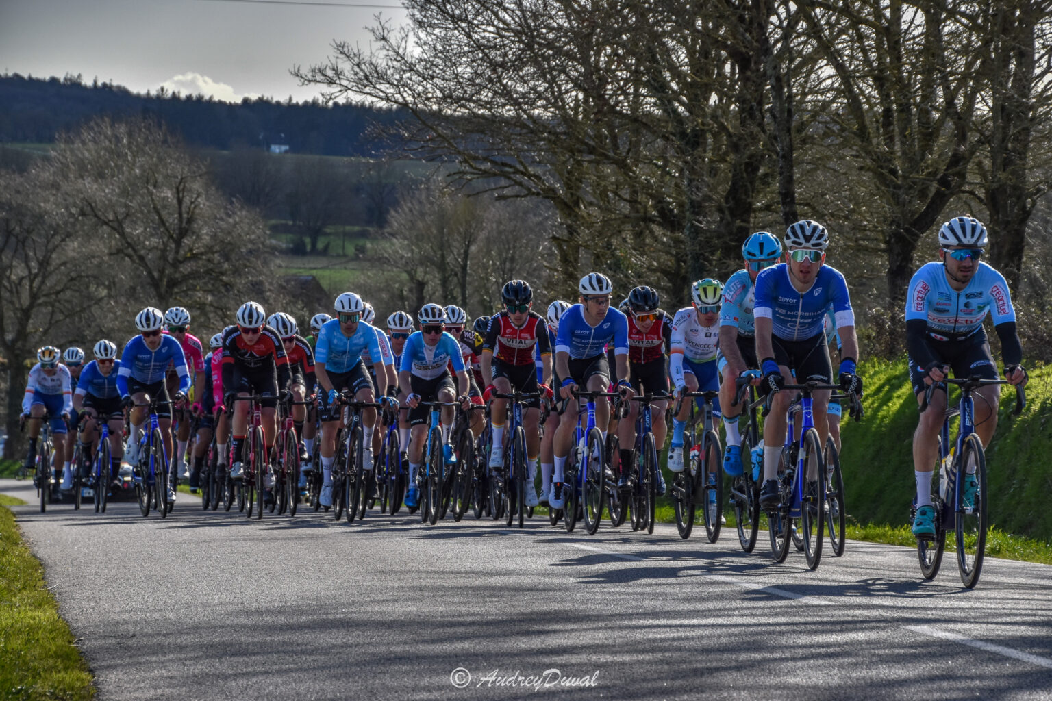 Mathis Guay gagne le Tour de basse-Navarre - Velo-Club